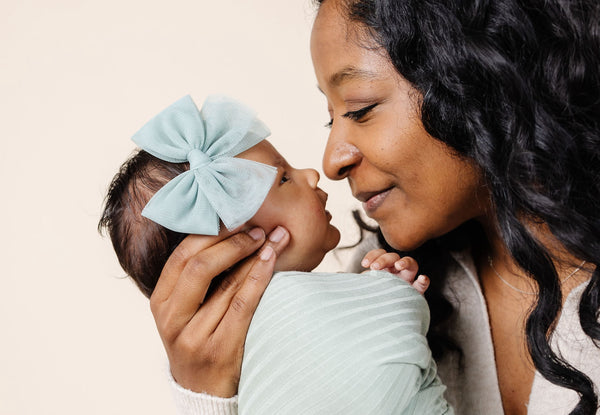 Ways to Serve a New Mom – Lou Lou & Company